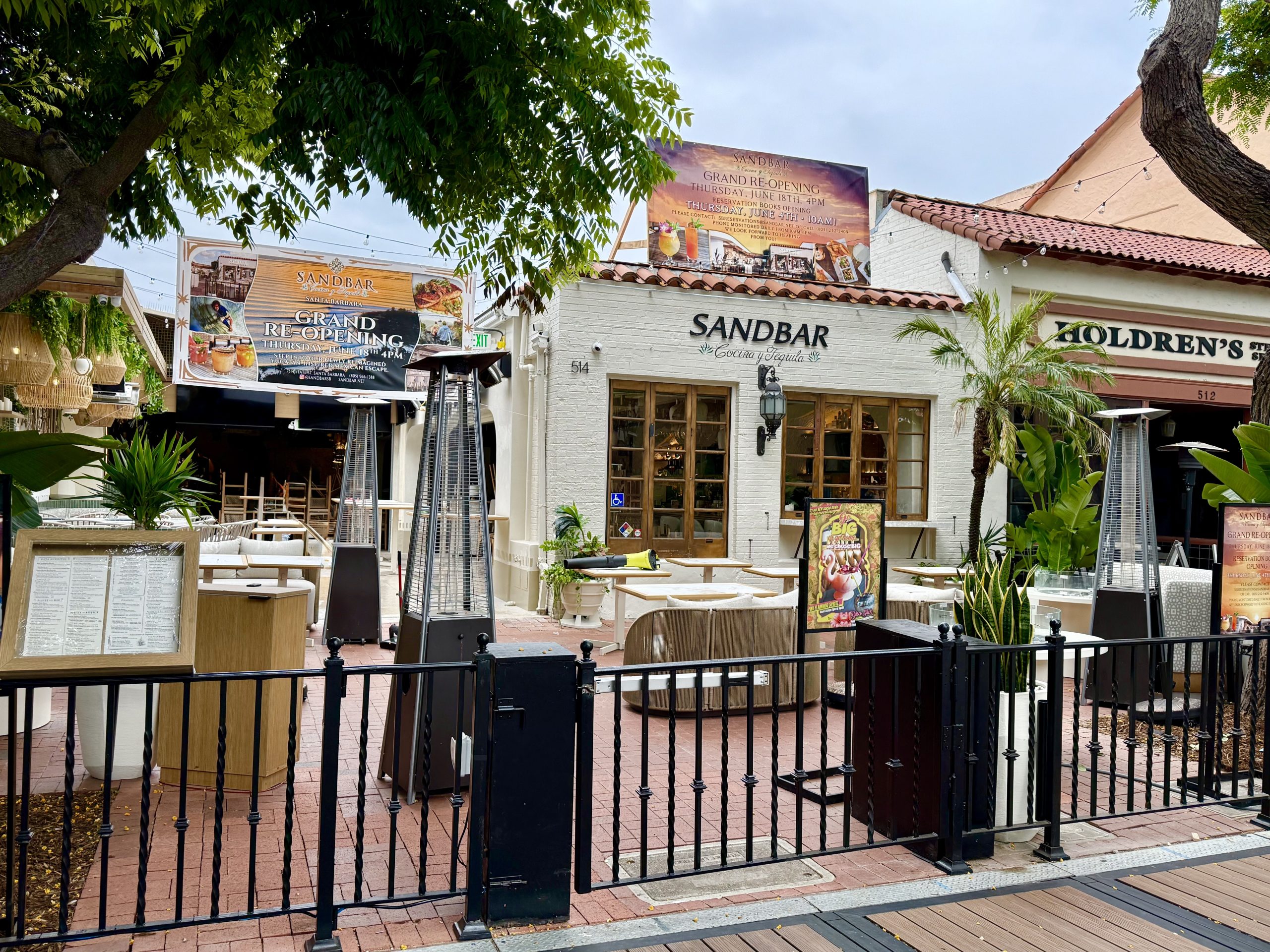Sandbar on Santa Barbara's State Street to reopen June 18 after 7-month ...
